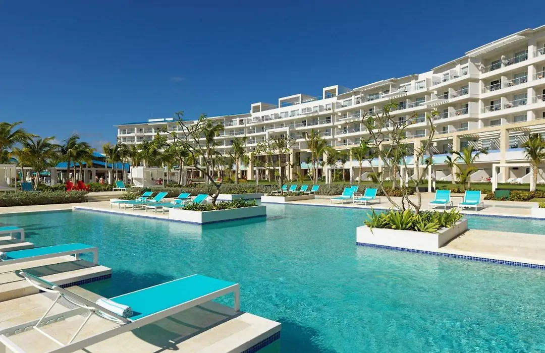 Margaritaville Island Reserve Cap Cana Wave - A Karisma All-Inclusive ...